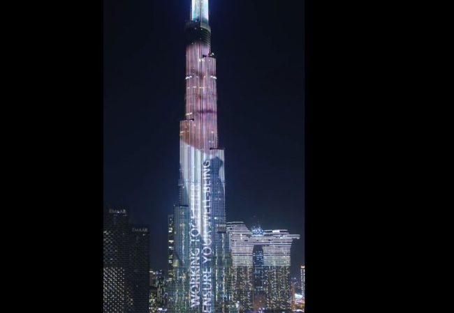 Shah Rukh Khan Appears On World's Tallest Building Burj Khalifa To Hail ... Shah Rukh Khan Appears On World's Tallest Building Burj Khalifa To Hail ...