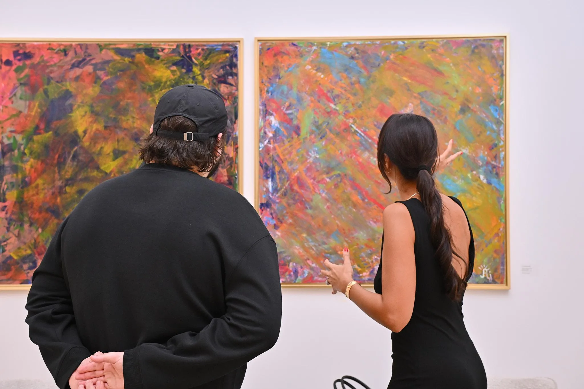ÄJ and Her Colorful World: The Art of Feeling Without Words - Woman's ...